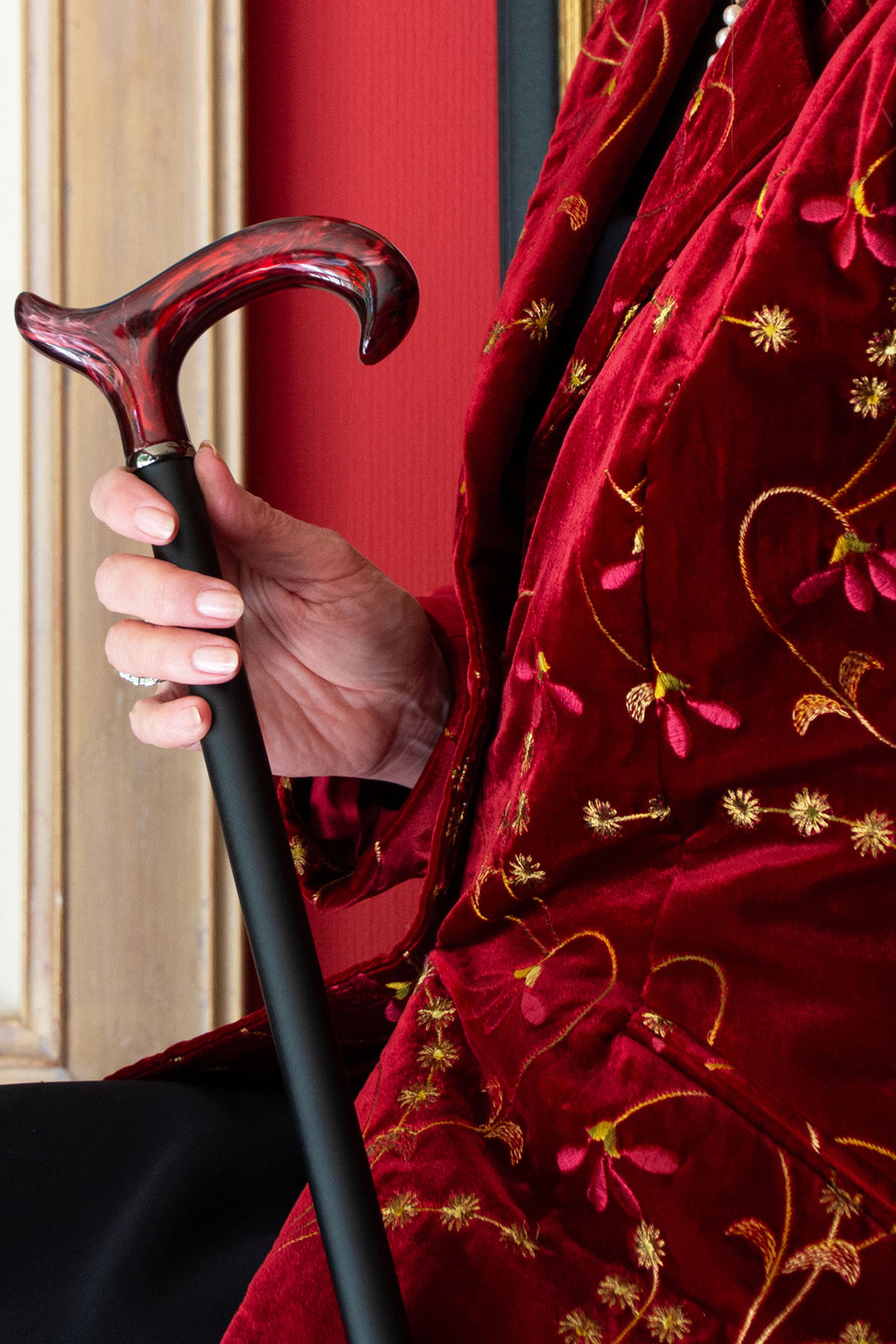 Extending Derby Cane with Marbled Ruby Handle | Stick & Cane Shop